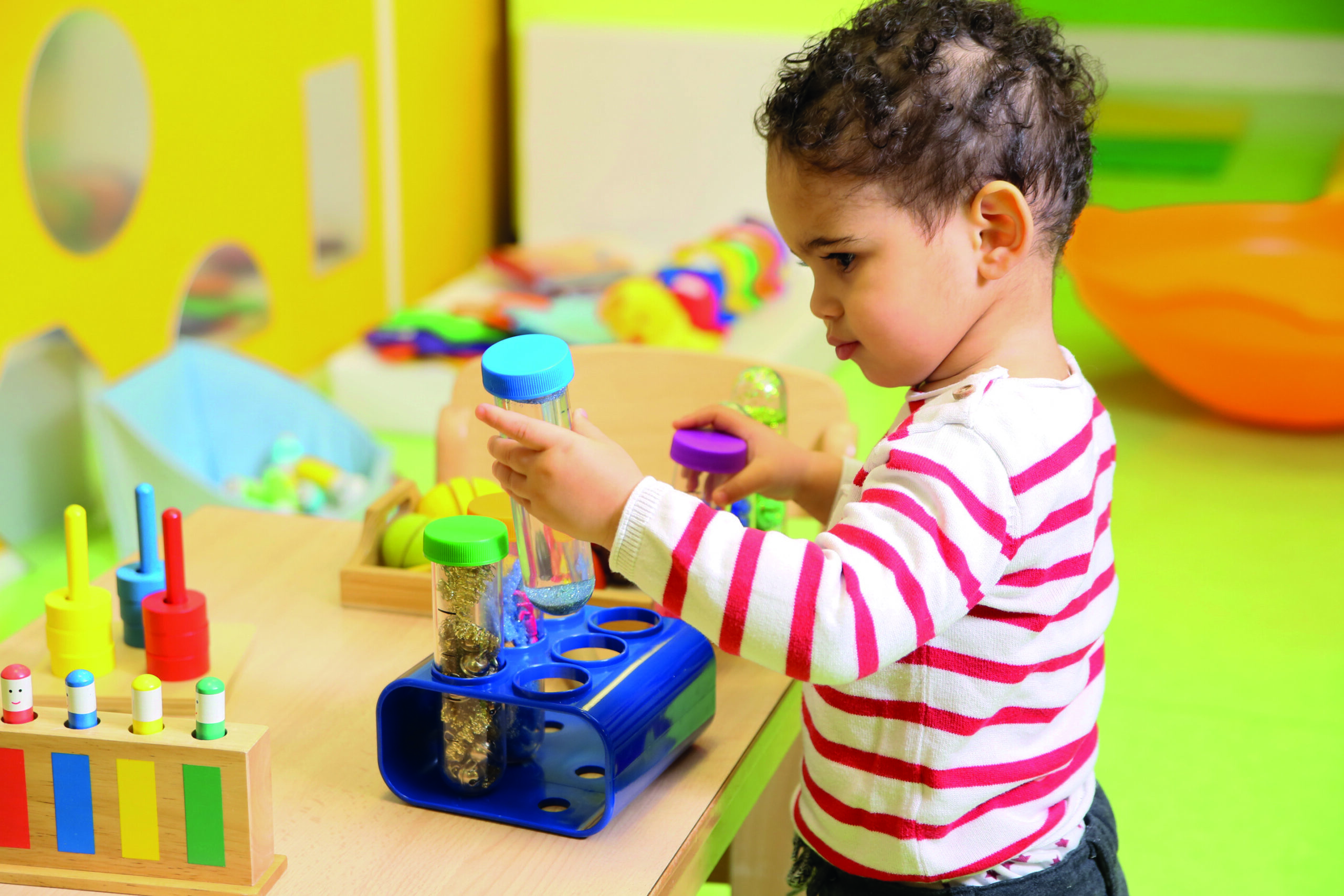 Hop'Toys - Enfant différent